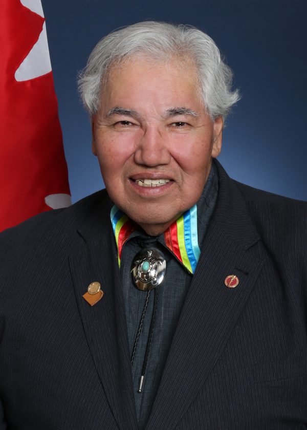 10 Questions with Senator Murray Sinclair - CERIC